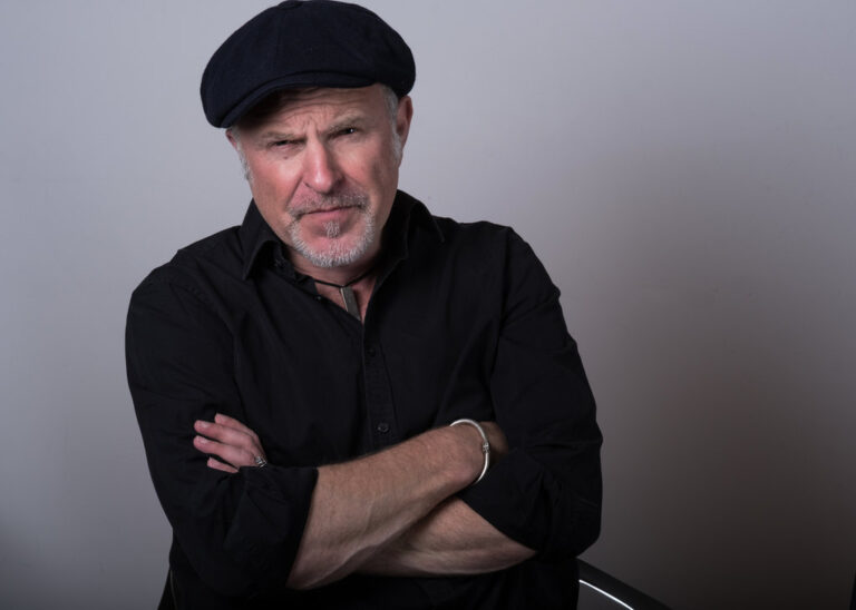 Simon Evans – Comedian, Commentator, Curmudgeon